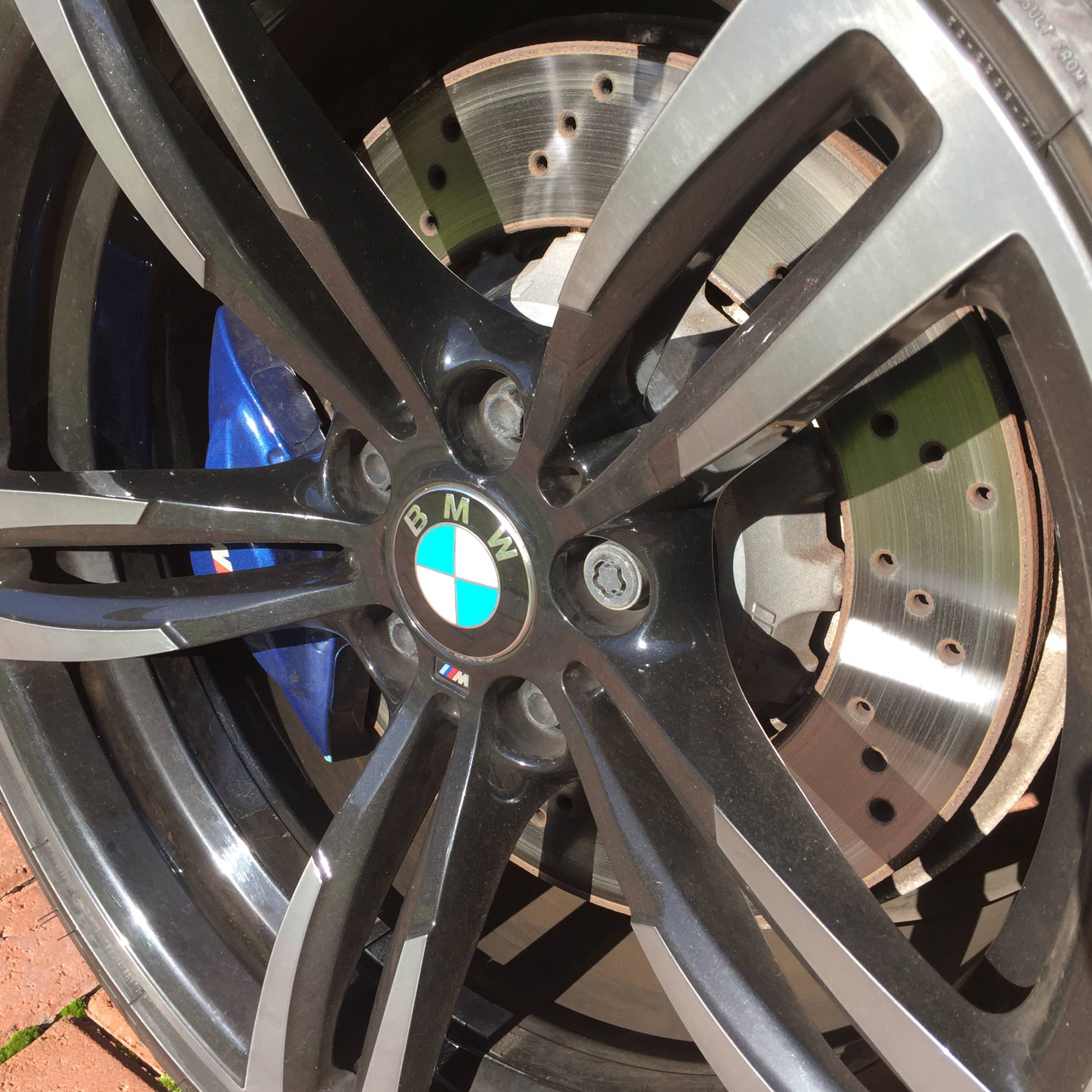 Vehicles Expert - Pre Purchase Vehicle Inspections - Wheels Inspection